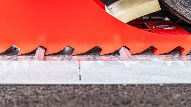 POWER CHOCK® AUTO | Automatic Vehicle Restraint
